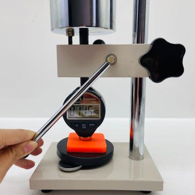 China Digital Pocket Shore Durometer Hardness Tester with 0-100HD Range Compliant with DIN53505 and ASTMD2240 Standards for sale