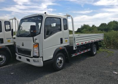 China Cummins Engine Light Commercial Trucks , 130HP 6 Wheels Lightweight Truck for sale