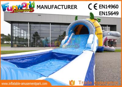 Cina Acquascivolo gonfiabile di esplosione delle Camere/12 persone di rimbalzo dello squalo di Multiplay in vendita