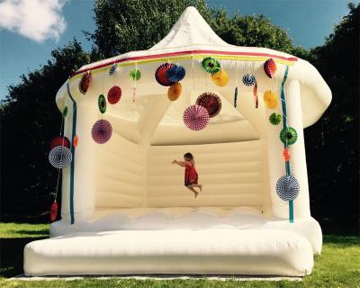 Cina Castello rimbalzante bianco di Carpa Hinchable della tenda gonfiabile su ordine del partito per nozze in vendita