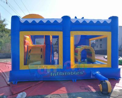 China Diapositiva inflable de la gorila EN14960 combinada con tamaño modificado para requisitos particulares Pringting de la mano en venta