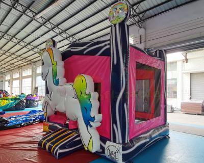 Cina tela cerata Unicorn Bouncy Castle Jumping Bouncer di 0.55mm in vendita