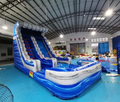 Cina Doppio Plato Outdoor Inflatable Water Slides di cucitura per scuola in vendita