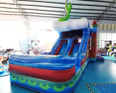 China Casa inflável do salto de Combos do castelo do campo de jogos com corrediça de água à venda