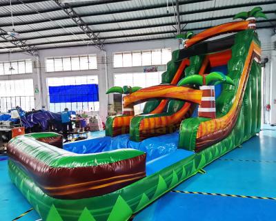 China corrediça inflável do PVC de 0.55mm com a casa de salto do salto da associação à venda