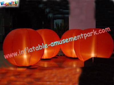 Cina Outdoor colorati 2 metro alta decorazione di illuminazione gonfiabile con luce comuni o Led in vendita