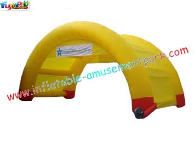 Cina L'arco gonfiabile della pubblicità di colore giallo strappare-arresta il materiale di nylon in vendita