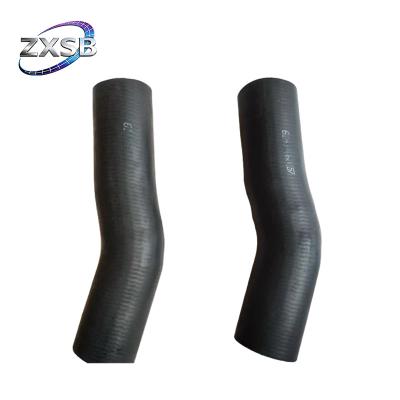 China WEICHAI WD618 Engine Heavy Duty Truck Water Pump Molded Rubber Coolant Hose 61800060157 for sale