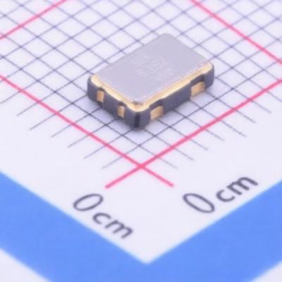 China Seam Sealed Surface Mount Ceramic Crystal Oscillator SJK 7N08192G33YC 8.192 MHz Frequency Component for sale