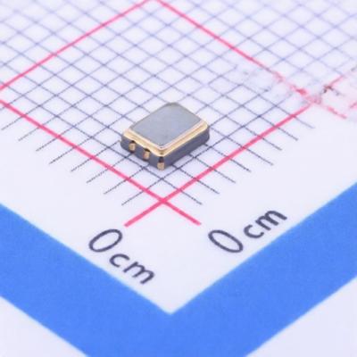 China 4 megahertz crystal oscillator with ceramic surface mount package and stable output SJK 3N04000G33YC for sale