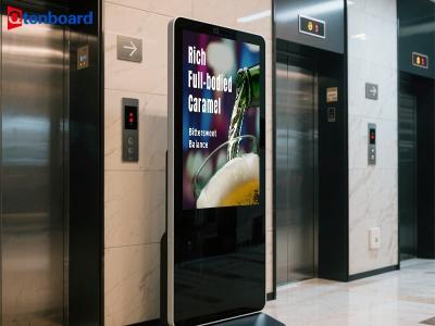 Cina Qunmao Factory 2K High Brightnees OEM/CKD Hotel Digital Signage per il commercio all'ingrosso in vendita