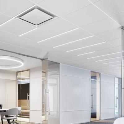 Cina Tavola di soffitto in fibre minerali quadrate 2 x 4 piastrelle di soffitto a caduta con materiale insonorizzante in vendita
