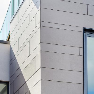 Cina Piastrelle di soffitto in fibra minerale di stella ottica in legno 60x60 con stile di design contemporaneo in vendita