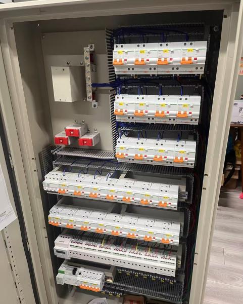 Quality Custom Low Voltage Lighting Control Box with Metal Shell and Schneider Compatibility for Smart Buildings for sale