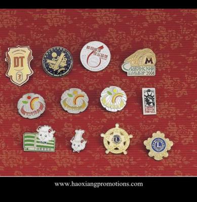 China High quantity full color metal soft enamel lapel pins for sale