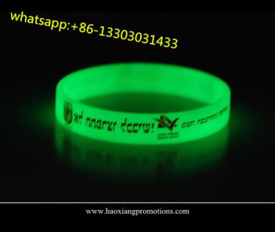 China high quality customized silicone wristbands for events glow in dark for sale