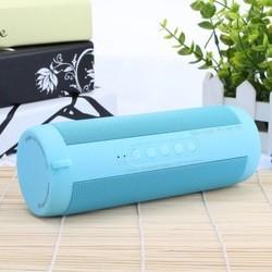 Cina Mini Subwoofer Outdoor Speakers Bluetooth 1200mA portatile impermeabile in vendita