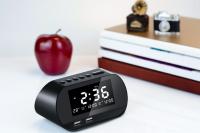 China Plastic Material Portable Clock Radio With LCD Display Sleep Timer for sale
