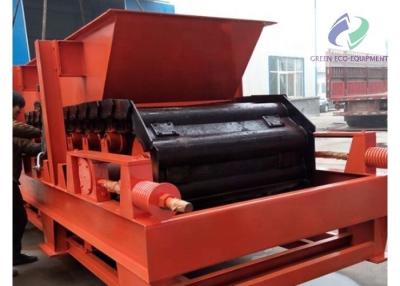 中国 影響材料を扱う鋳物場の企業のエプロン チェーン コンベヤ 販売のため