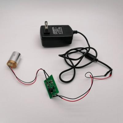中国 黄色い571nmレーザーモジュール DPSSレーザー 50mW 571nm工業用 販売のため