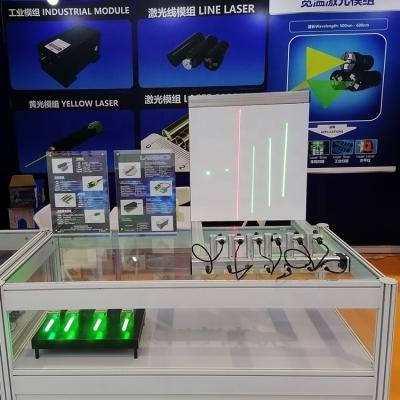 中国 高性能レーザーDPSS調節 532nm 545nm 555nm 561nm 571nm 589nm 販売のため