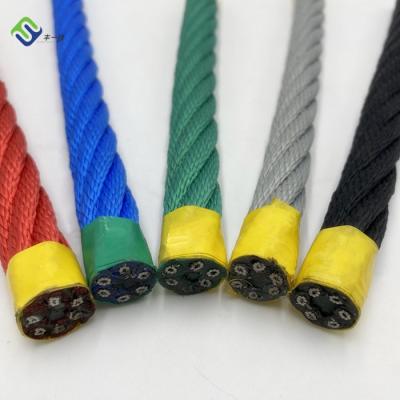 Cina 22mm PP Polyester Combination Rope for Long Lasting Performance in vendita