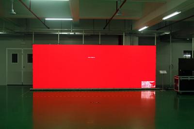 Cina P1.667, P2, P3, P3.91, schermi di visualizzazione dell'interno del LED di colore pieno P4/P5/P6/P7.62/P10 con la parte posteriore anteriore aprono il gabinetto in vendita