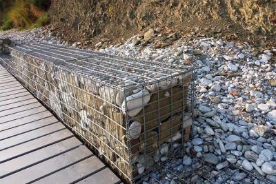 China Hot Dip Galvanized Gabion Planter 6x2x1m with 50x50mm Mesh for sale