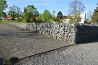 China Customized Size And Mesh Square Gabion Planter With Galvanized for sale