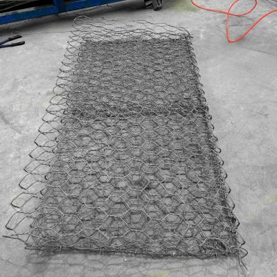 China Hexagonal Wire Mesh Wall Netting Gabion Basket / Box With Diaphragms For Seawall Protection for sale