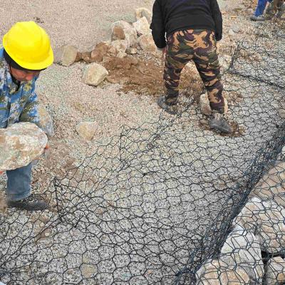 China Reinforced Woven Gabion Box Mattress Anti Corrosion Galvanized Mesh With Hexagonal Design For Slope Stabilization for sale