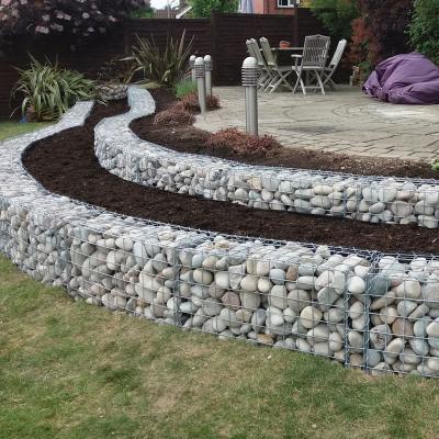 China Heavy Duty Galvanized Gabion Wall Planting with 3-6 mm Wire Diameter and 50x50 mm Mesh for Garden Landscape for sale