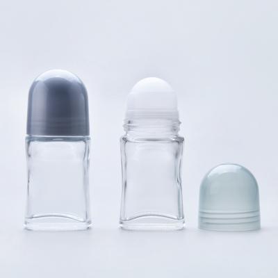 Cina Chiaro rotolo riutilizzabile di Amber Large Roller Ball Bottles sulla bottiglia di profumo in vendita