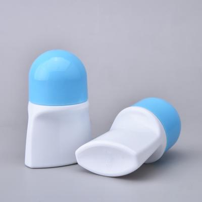 Cina Bottiglie a sfera a rulli con logo personalizzato per l'uso cosmetico e degli oli essenziali in vendita