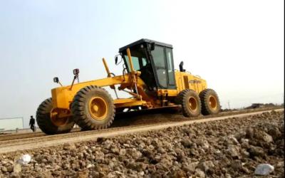 China Brandstofzuinig LIUGONG 18Ton 190HP Motor Grader 4230D Met geïmporteerde motor Te koop
