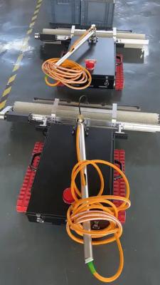 Cina CE attrezzature di pulizia macchine di tetto automatico pannelli solari robot di pulizia in vendita