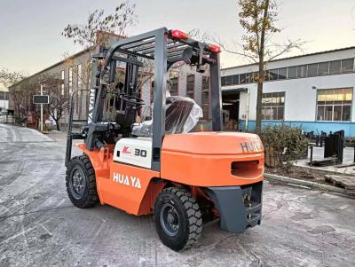 China XINCHAI 490  Engine 3T Diesel Forklift CPC30 37kw 3000-7000mm Lifting Height for sale