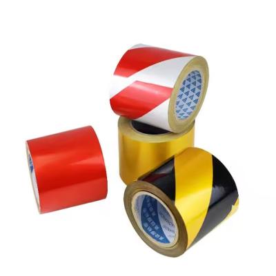 China Road Traffic Safety Products Road Safety Uniform Construction Warning Road Safety Equipment for sale