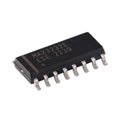 China MAX3232EESE+T SOIC-16 Real RS-232 Transceiver Chip mit einer Geschwindigkeit von bis zu 1 Mbps ist komplett neu Original zu verkaufen