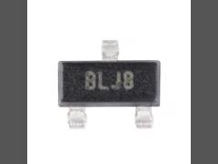 TC1047AVNBTR SOT23-3 Convertitore di tensione di temperatura IC Chip di uscita analogica e digitale