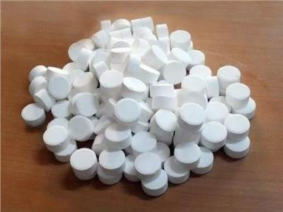 China Ion exchange Resin Waste water treatment reagents combined with Poly Aluminium Chloride ensuring water purification processes for sale