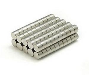 China 5000pcs Disc Mini 3mmX2mm N35 Rare Earth Strong Neodymium Magnet Bulk Super Magnets for sale