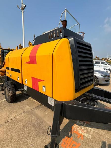 Quality 2012 Sany Used 6013 Trailer Pump ，Old Concrete Pump Tow Behind for sale