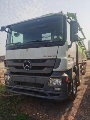 중국 2018 사용 된 오리지널 56 미터 Zoomlion 녹색 콘크리트 펌프 벤츠 차시 판매용