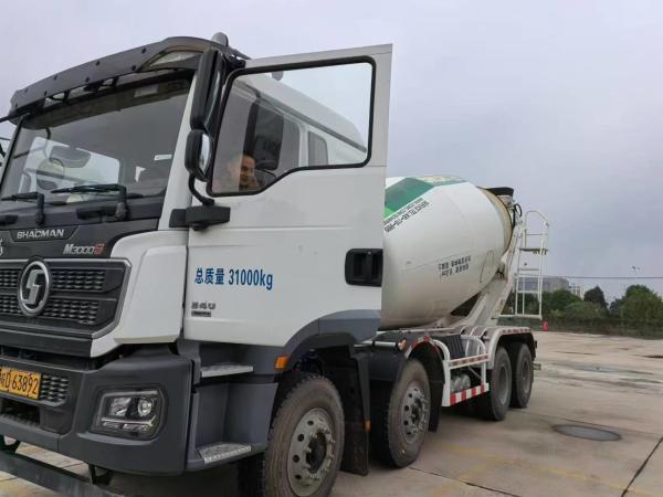 Quality 2021 XCMG 12cbm Used Concrete Mixer Truck With Shacman Chasis WP8.340E51 Engine for sale
