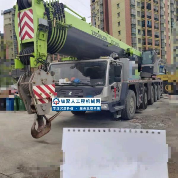 Quality Used Truck Crane 2021 Old Zoomlion 200t 200 Ton Used Mobile Crane for sale