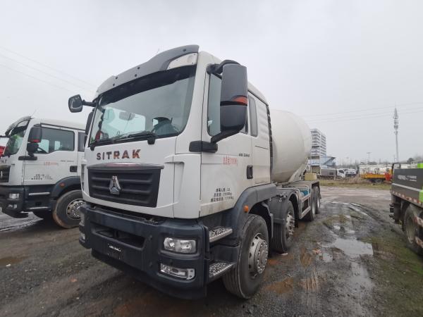 Quality Sinotruk 12cbm Second Hand Concrete Mixer Trucks Euro V Emission Strong Load for sale