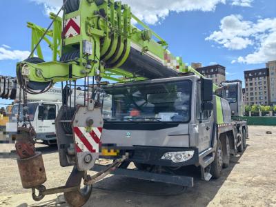 China 2019 Years Zoomlion 55 Ton Hydraulic Truck Crane QY55V552 Used Mobile Crane for sale