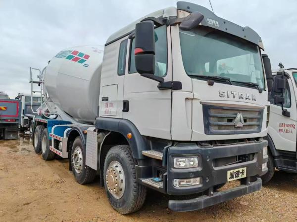 Quality Brand- New Sinotruk 14cbm  Concrete Mixer Trucks Euro VI Emission Strong Load for sale