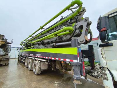 Cina 70m Zoomlion Concreto Pump Truck su Chassis Sitrak La soluzione definitiva per la costruzione in vendita
